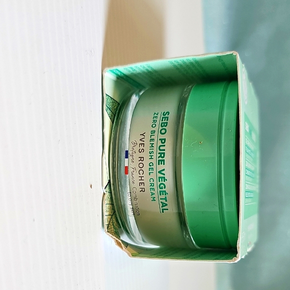 Yves Rocher | Skincare | Yves Rocher Sebo Pure Vgtal Zero Blemish Gel ...